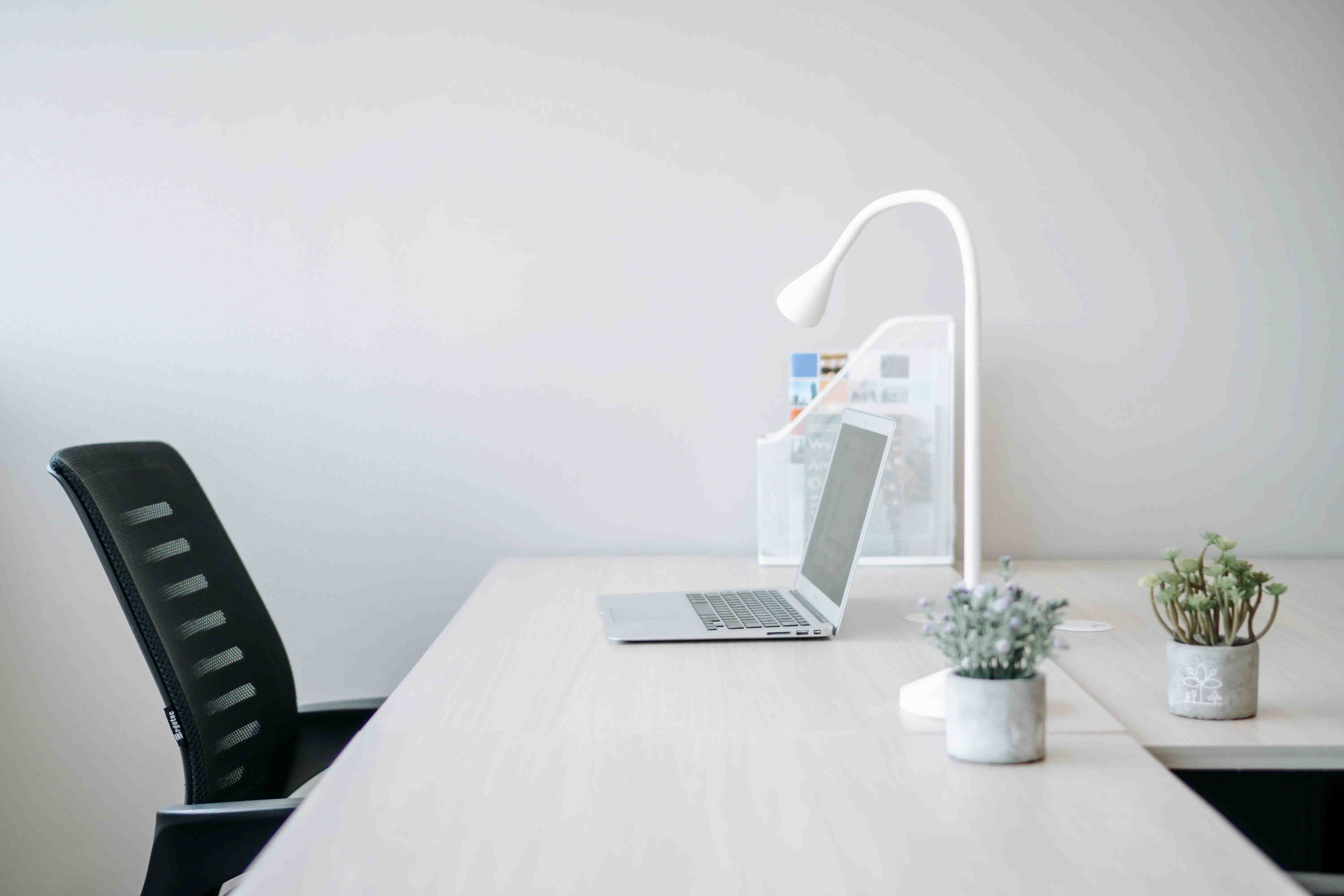 vOffice The Prominence Office Tower: Alamat, Info Gedung, Fasilitas